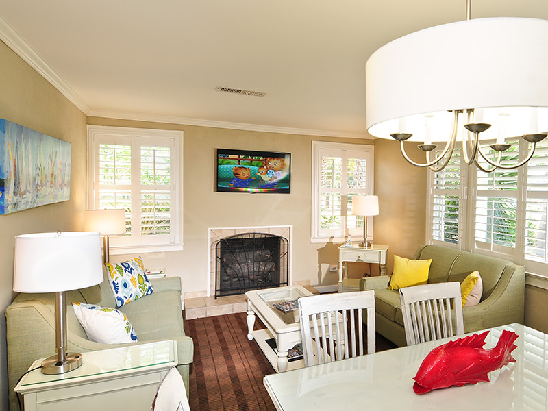 Hotel Rooms in Myrtle Beach | The Sandbar Myrtle Beach